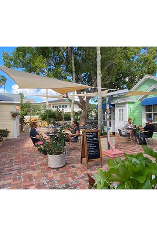 Smith House Restaurant and Tavern – Marco Room Service